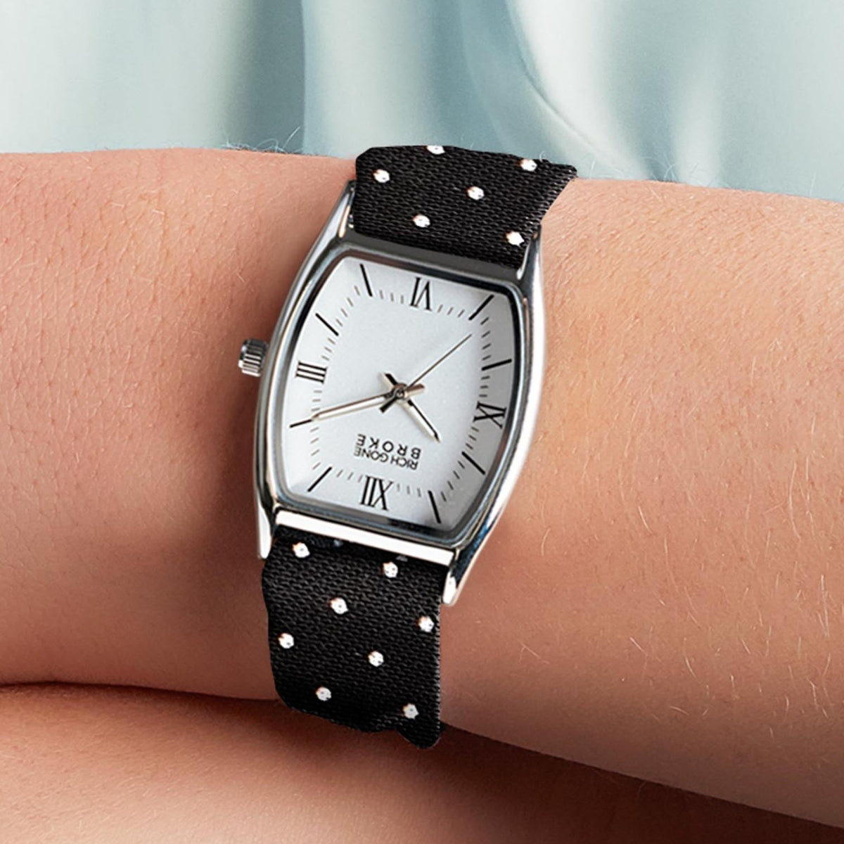 Classique - Pois Noirs – Rich Gone Broke